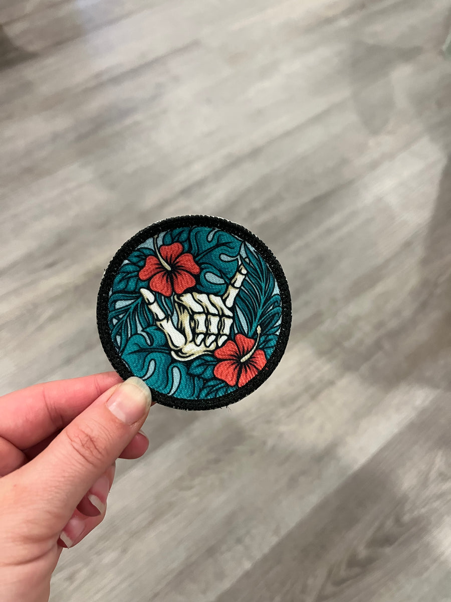 Hang loose skeleton patch – Fit Stitch Gear